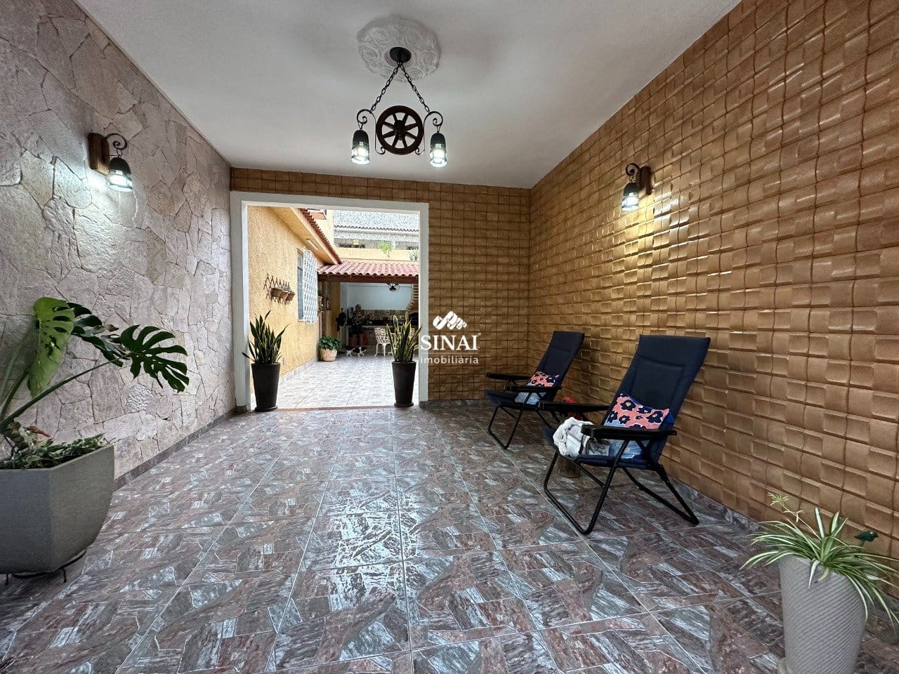 Casa à venda - Vaz Lobo, Rio de Janeiro - RJ 218m² | 4 quartos, 3 vagas