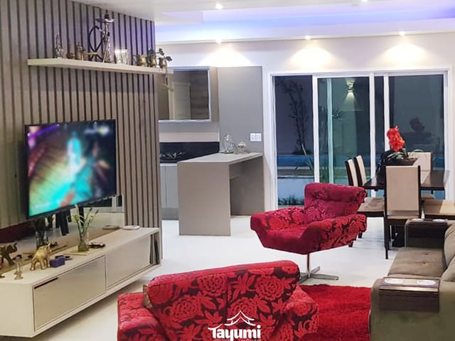Casa à venda 3 Quartos, 2 Suites, 2 Vagas, 230M², JARDIM EUROPA, SANTA ...