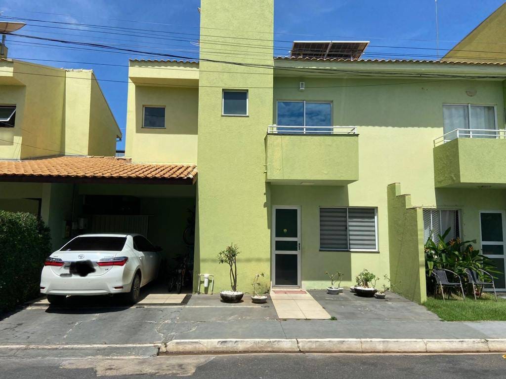 Sobrado à venda com 3 quartos, 440m², SO0003
